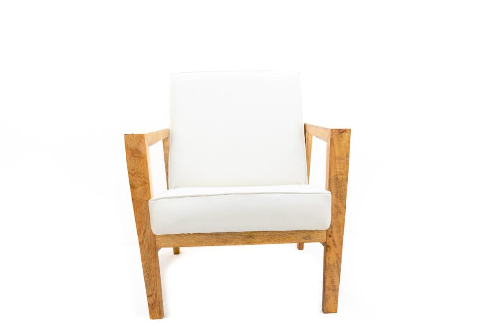 Winchester Single Chair With White Vegan Leather – Jua Range