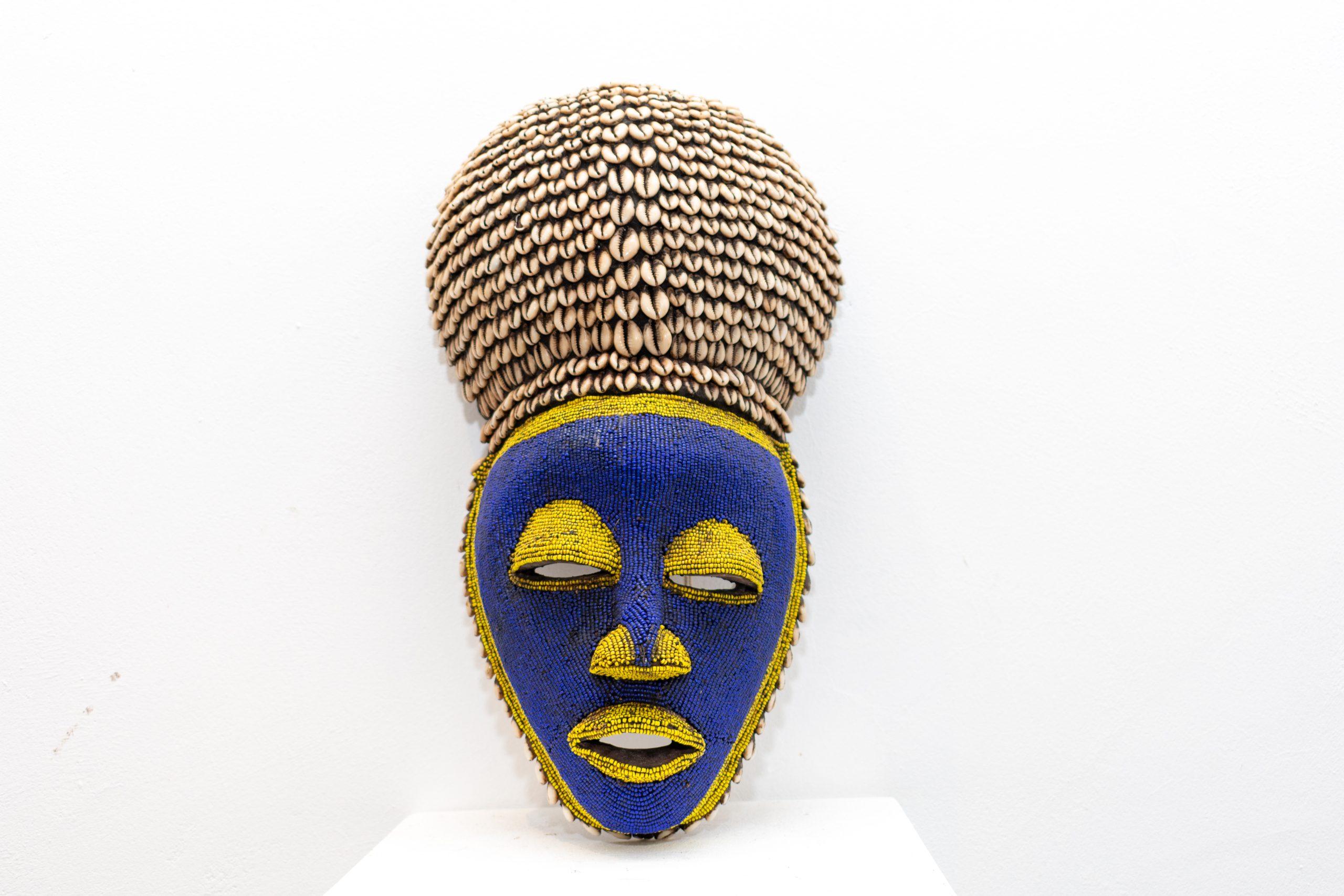 BAMUN MASK, BEADED (blue & yellow) – Jua Range